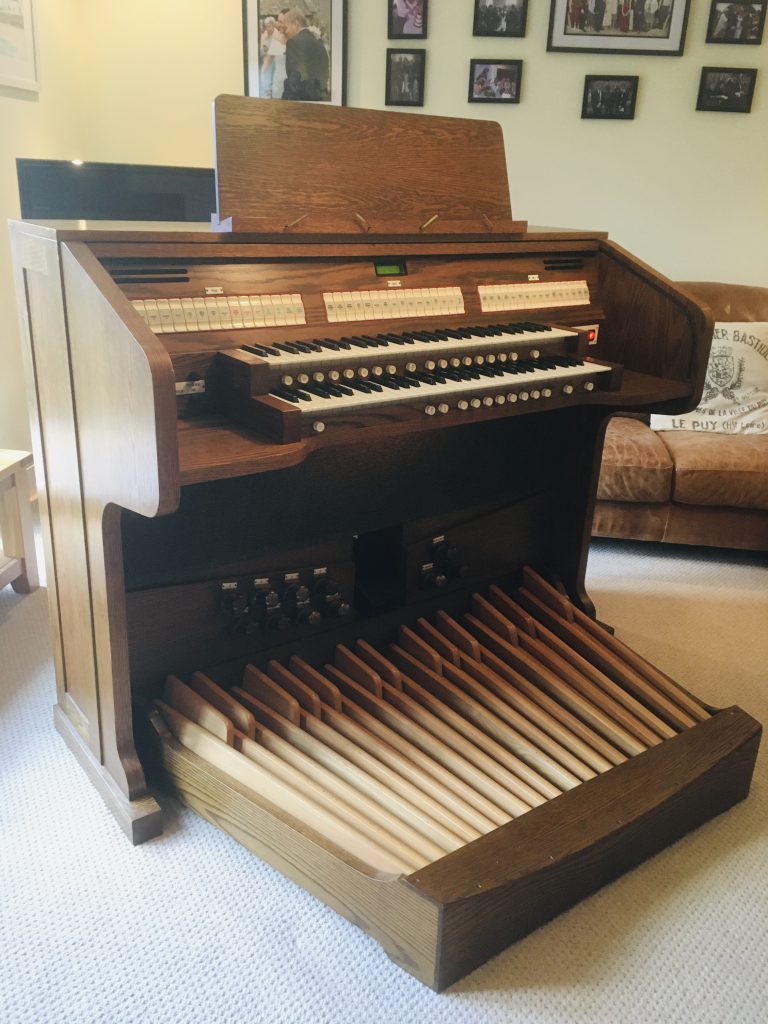 Used Organs – Cotswold Organ Company | Digital Church Organs ...
