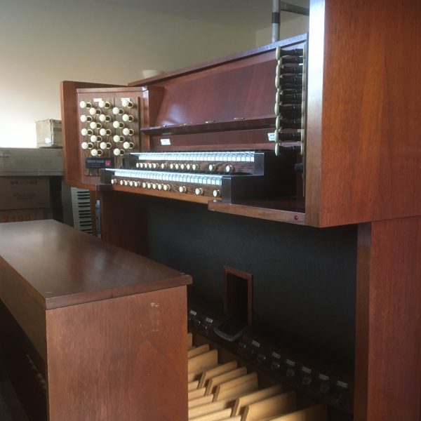 Used Organs – Cotswold Organ Company | Digital Church Organs ...