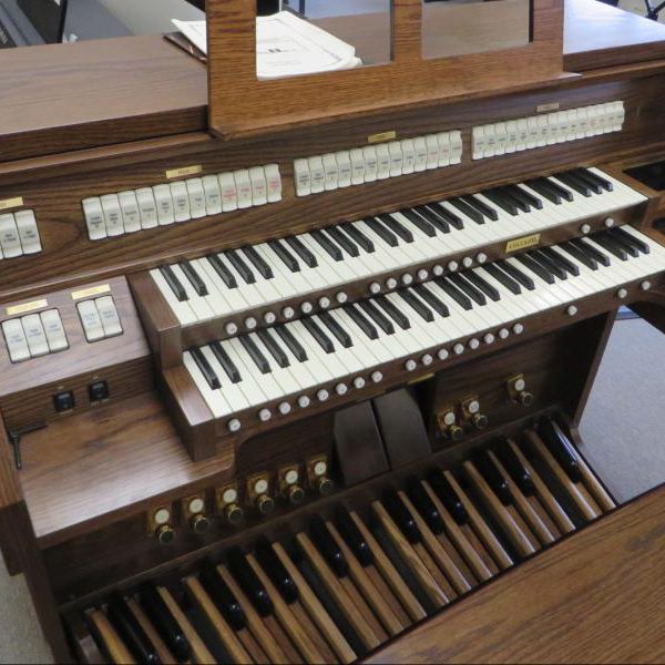 Used Organs – Cotswold Organ Company | Digital Church Organs ...