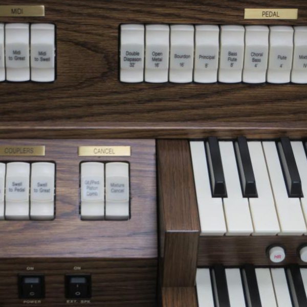 Used Organs – Cotswold Organ Company | Digital Church Organs ...